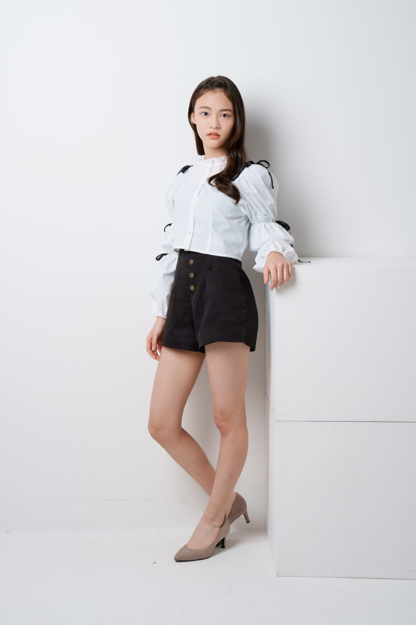 つるこ（TSURUKO） – モデルスタジオミューズ【公式】